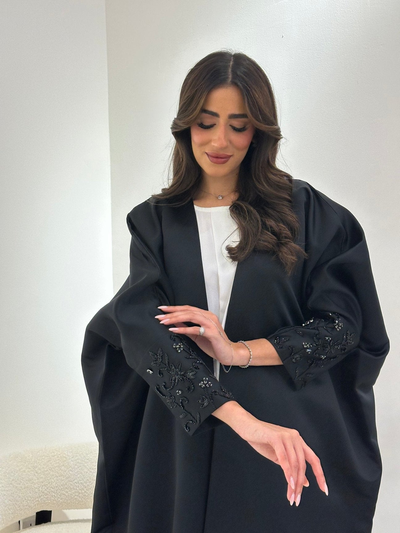 Shop Butterfly Abaya – Black, Pink & Belted Styles
