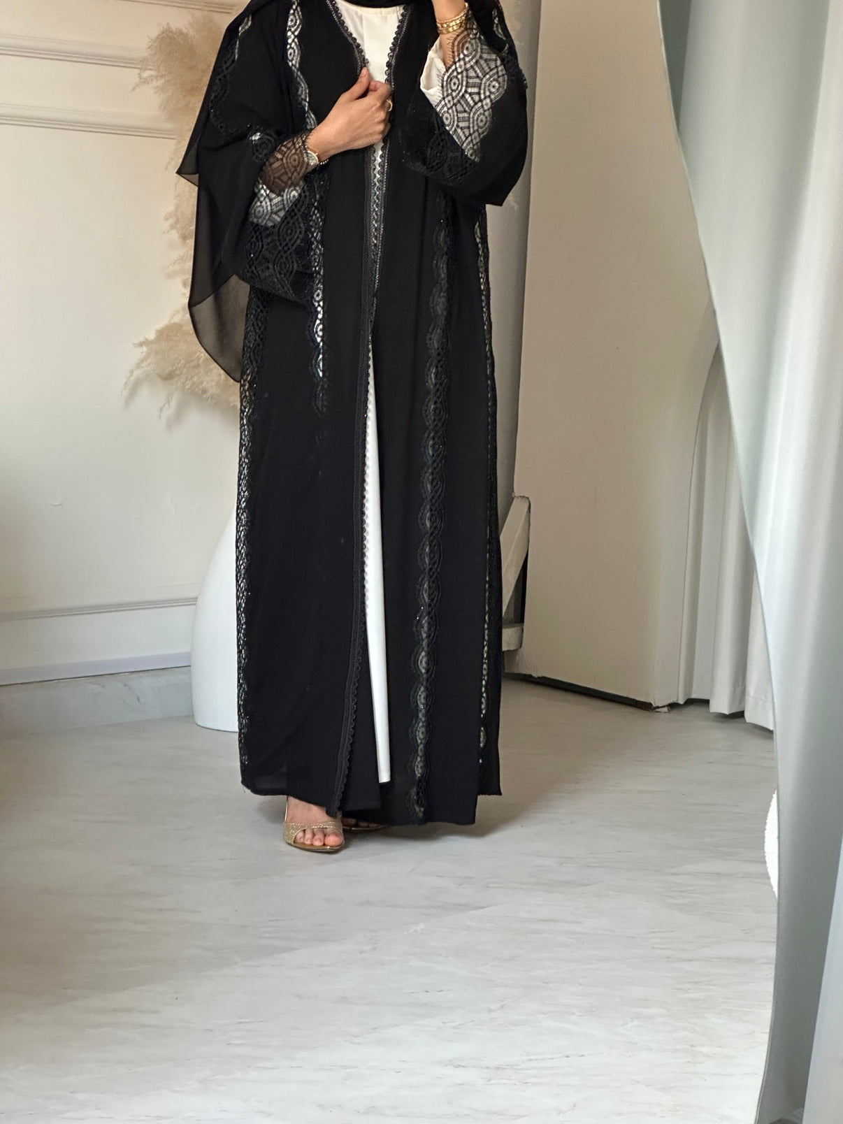 C 0799 Black Lace Abaya – Crystal Abaya Studio