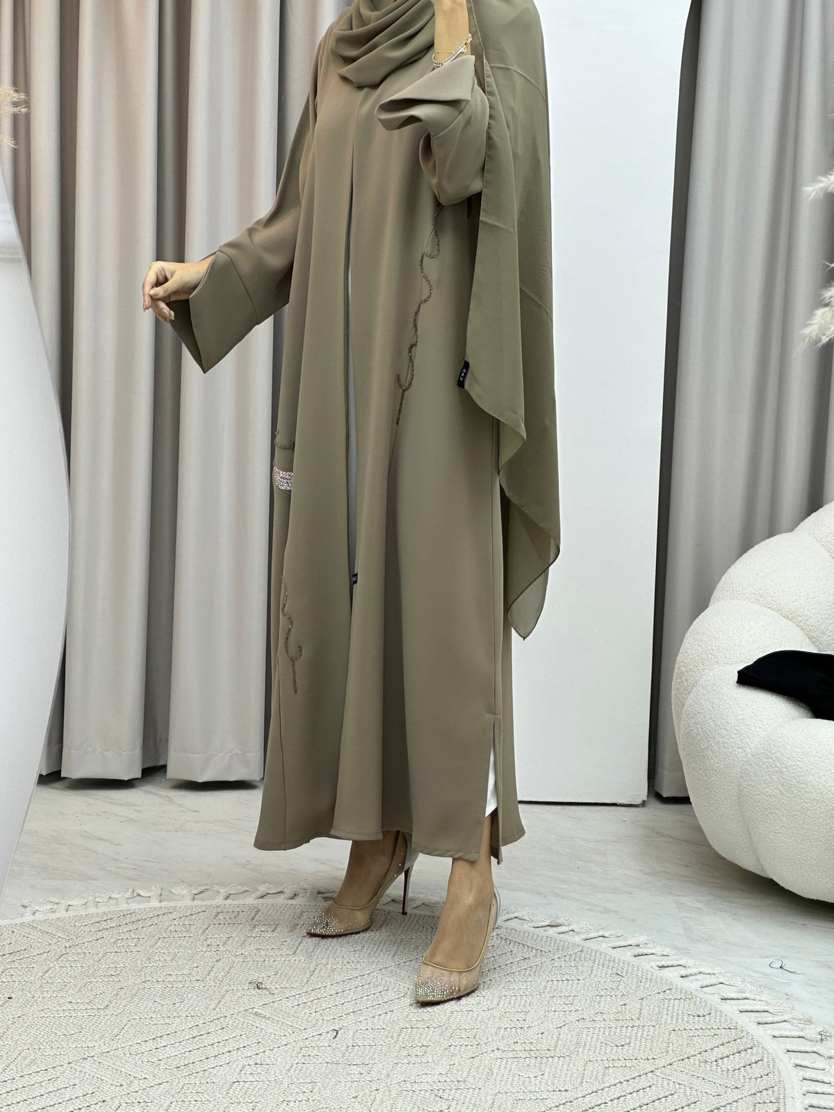 C Beige Sequins Abaya – Crystal Abaya Studio