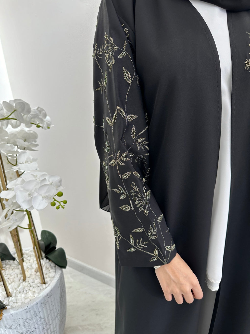 Designer Dubai Abaya – Black Summer Eid Abaya 16 – CAS Abaya